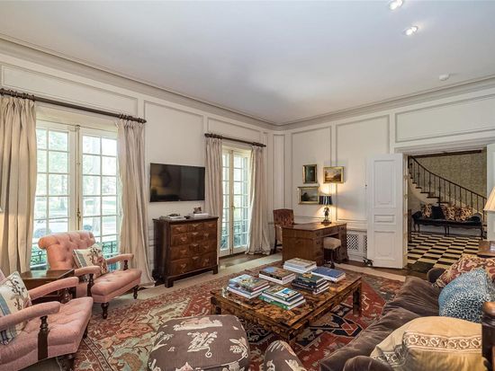 22 Portland Pl, Saint Louis, MO 63108 | Zillow