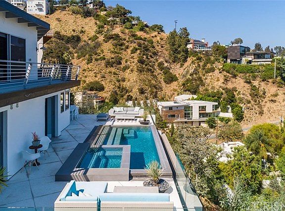 1664 Mountcrest Ave, Los Angeles, CA 90069 | Zillow