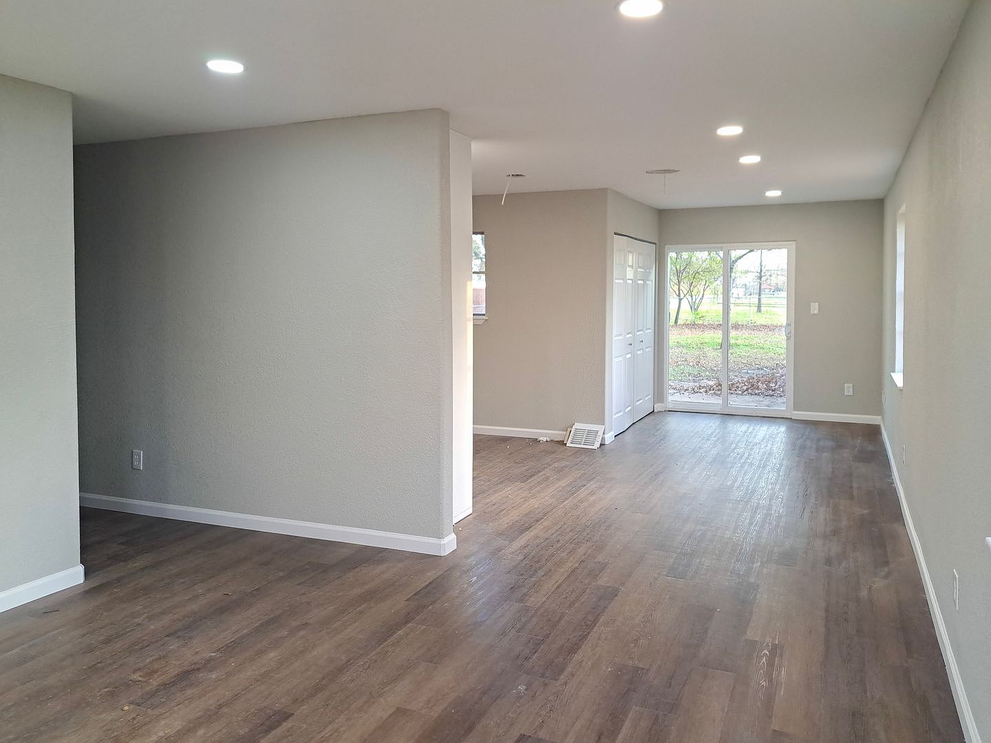 50381 Robin Rd, Irving, TX 75061 | Zillow