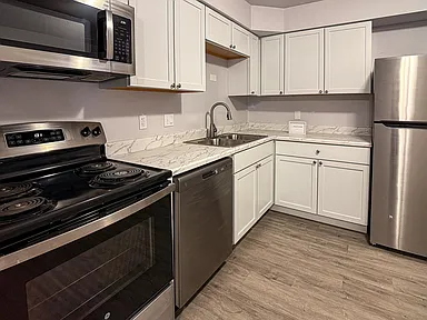 Waverly Flatz - 1412 Banbury Rd Kalamazoo MI | Zillow