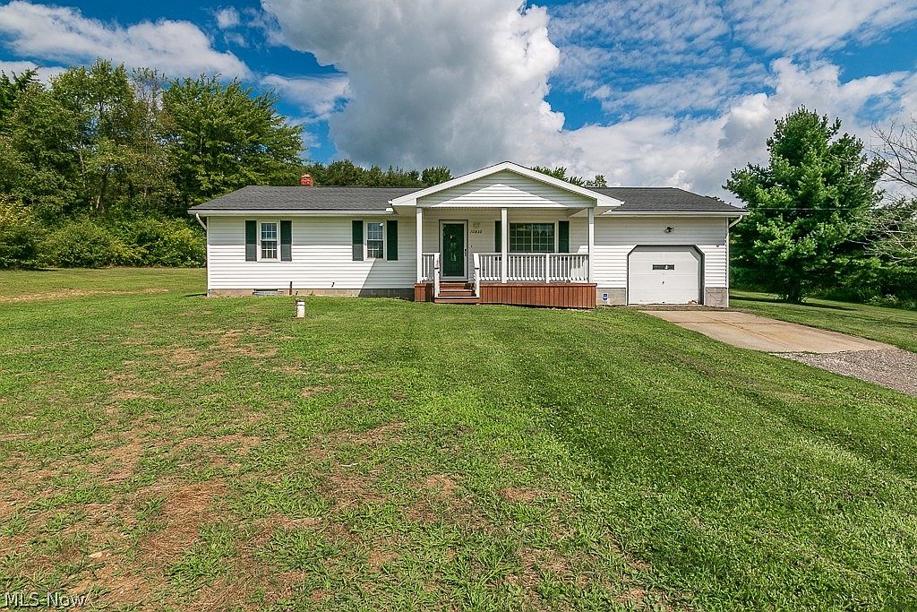 House For Sale On Claridon Troy Road at Lucas Cade blog