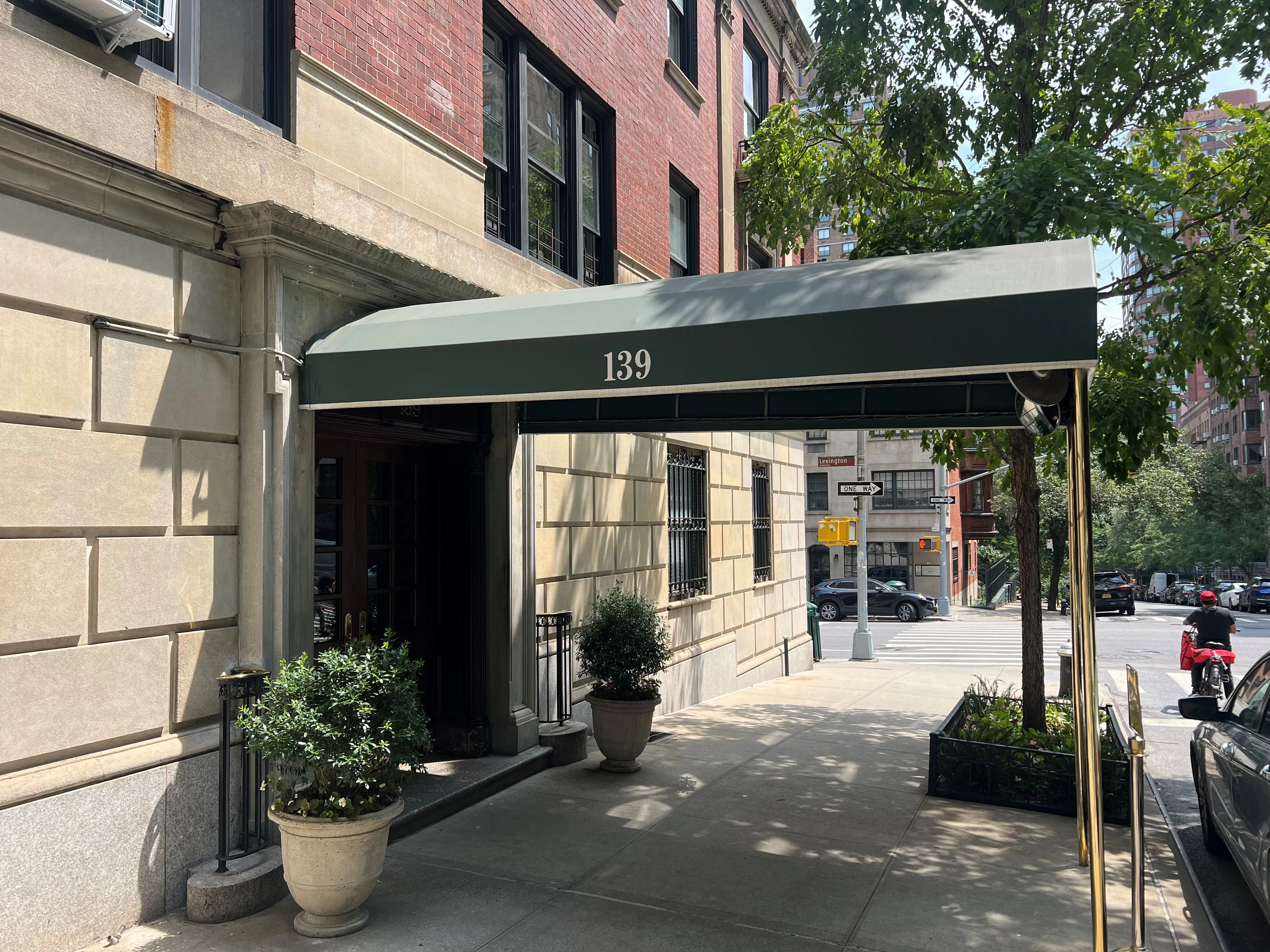 139 East 94th Street #1A in Carnegie Hill, Manhattan | StreetEasy