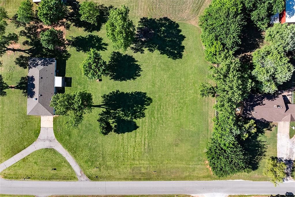 5600 E Tyler Dr, Tuttle, OK 73089 | MLS #1170784 | Zillow