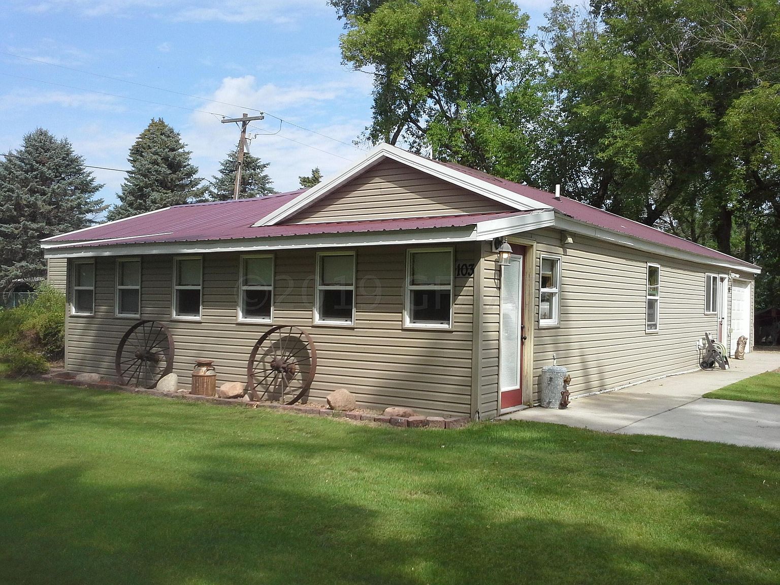 103 E Hancock Ave, Emerado, ND 58228 | Zillow