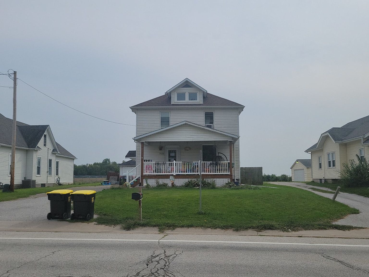 7116 134th Ave W, Taylor Ridge, IL 61284 | Zillow