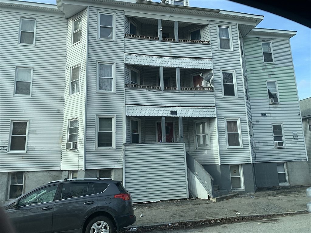 39 Wall St, Worcester, MA 01604 | Zillow