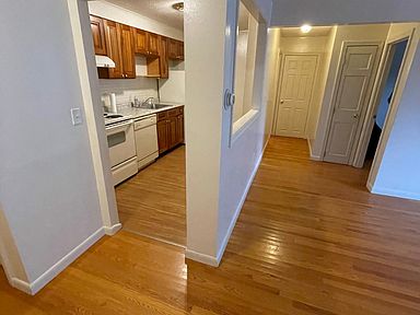 250 Spring St APT 3, West Roxbury, MA 02132 | Zillow
