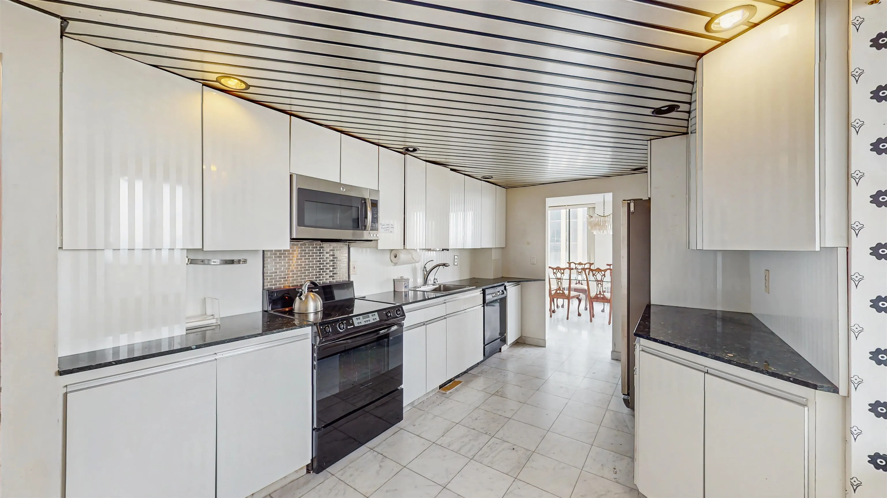 300 Winston Drive #C2617 in Cliffside Park, New Jersey | StreetEasy