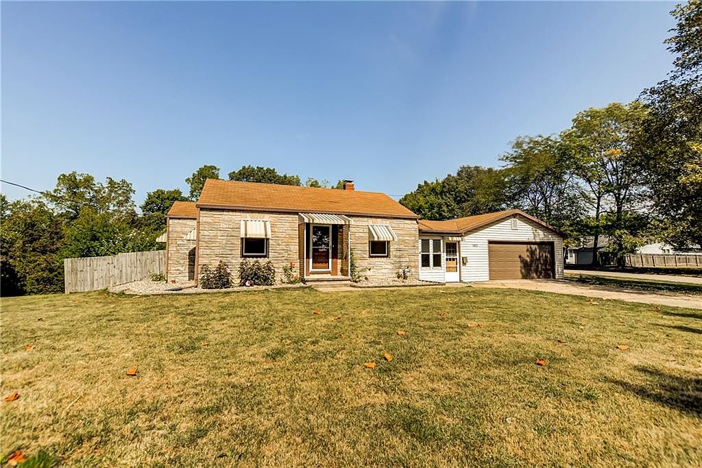 1602 Highland Ct, Decatur, IL 62526 | Zillow