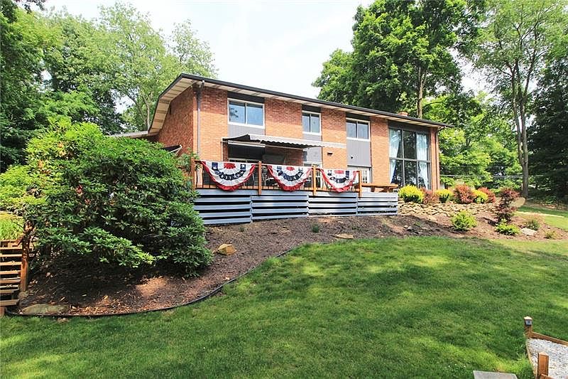 211 Julrich Dr, Mc Murray, PA 15317 | MLS #1613331 | Zillow
