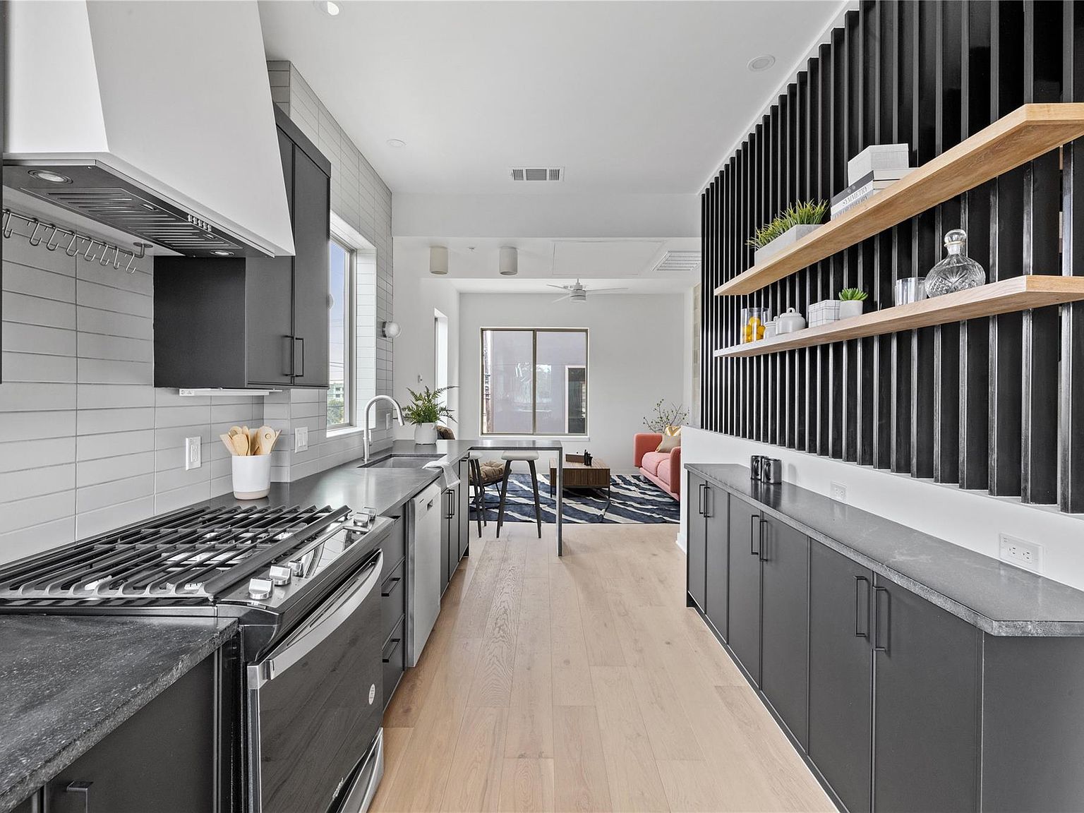 700 Denson Dr #2101, Austin, TX 78752 | MLS #7566928 | Zillow