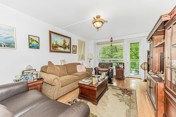 2575 Palisade Avenue #1J in Spuyten Duyvil, Bronx | StreetEasy
