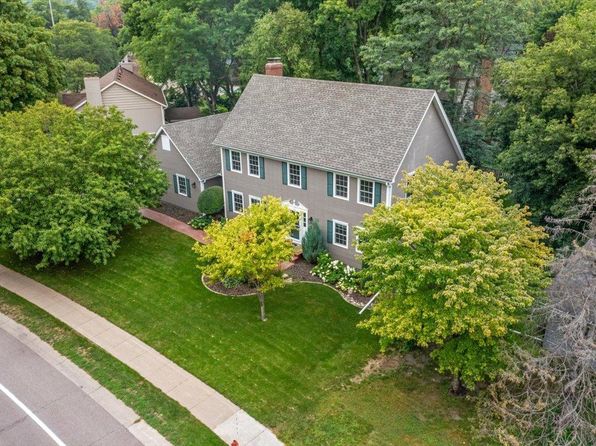 55439 Luxury Homes For Sale - 30 Homes | Zillow