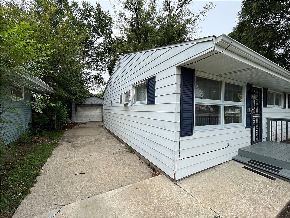 327 E Garfield Ave, Decatur, IL 62526 | MLS #6228646 | Zillow
