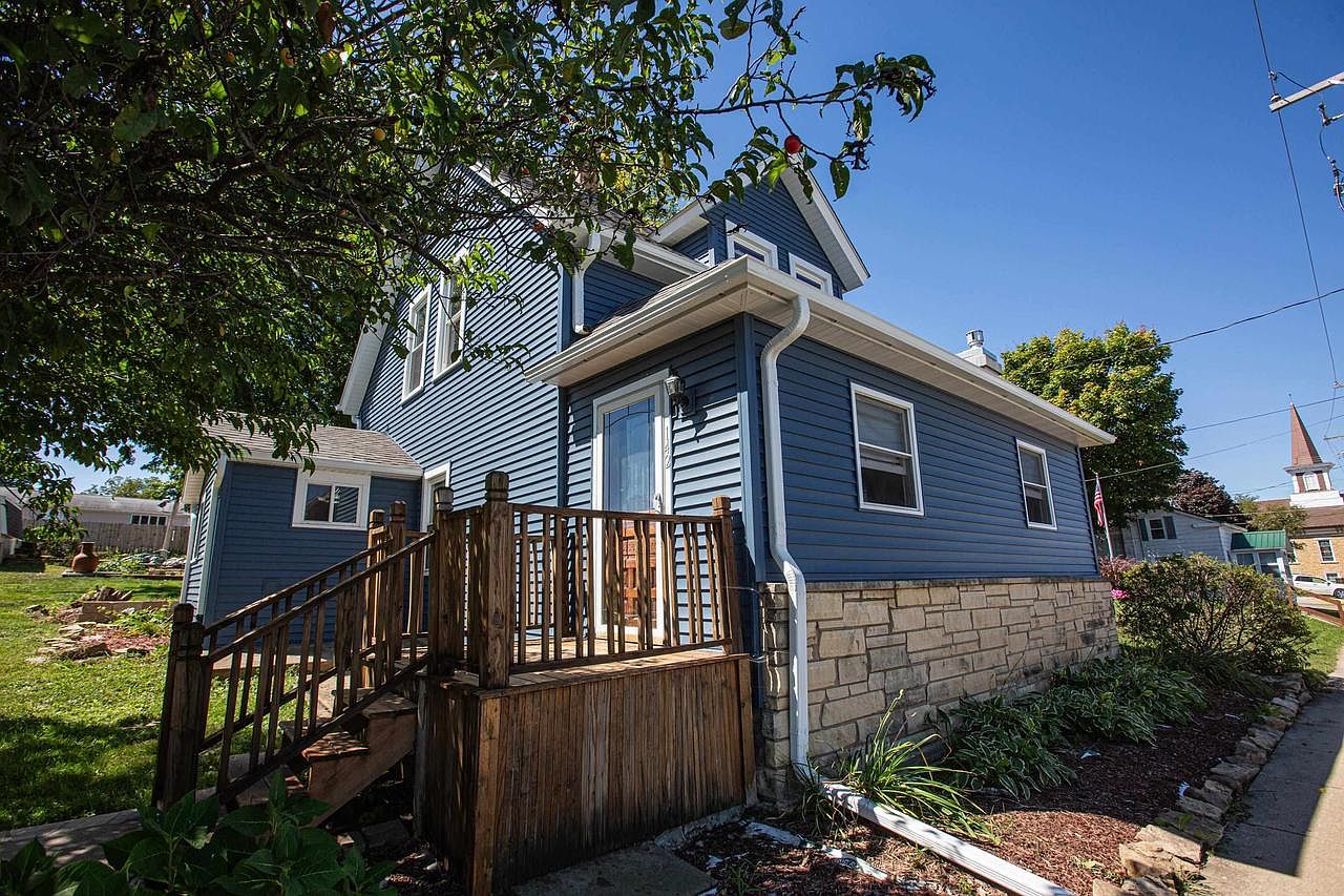 142 West Church Street, Shullsburg, WI 53586 | Zillow