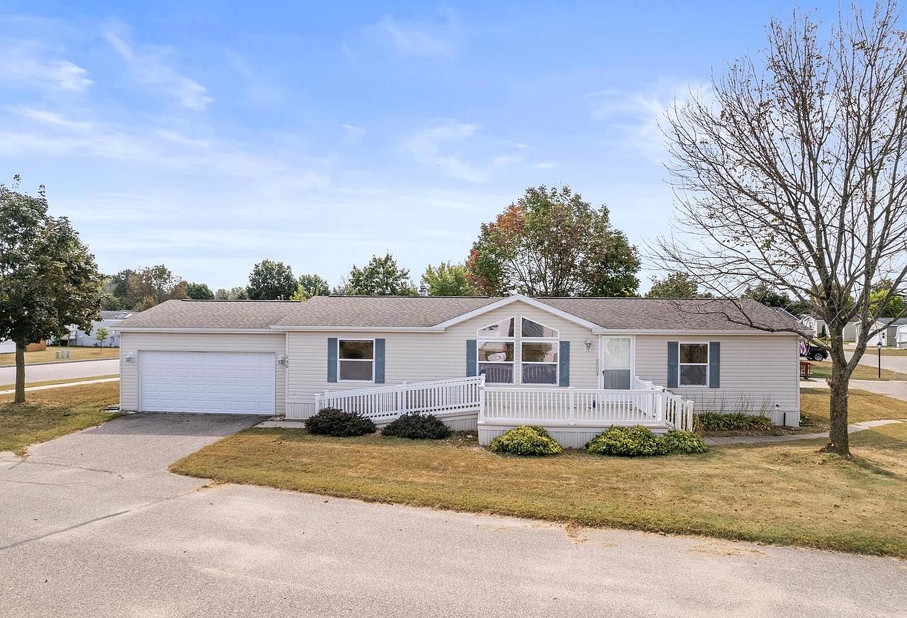 2701 East Main Street #156, Reedsburg, WI 53959 | MLS #1986126 | Zillow