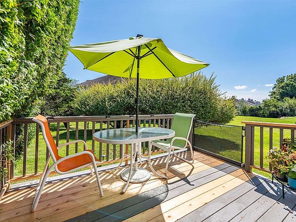 3203 Willow Pond Drive UNIT 3203, Riverhead, NY 11901 | Zillow