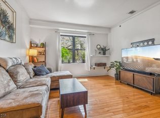 31 Marion Pl #2, Jersey City, NJ 07306 | MLS #240003360 | Zillow