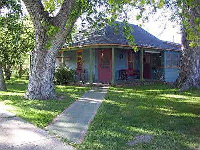407 E Dorrance St, Callaway, NE 68825 | Zillow