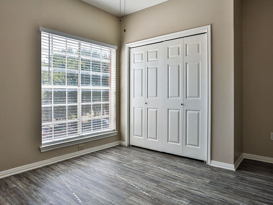 The Quarry Alamo Heights - 340 Treeline Park San Antonio TX | Zillow