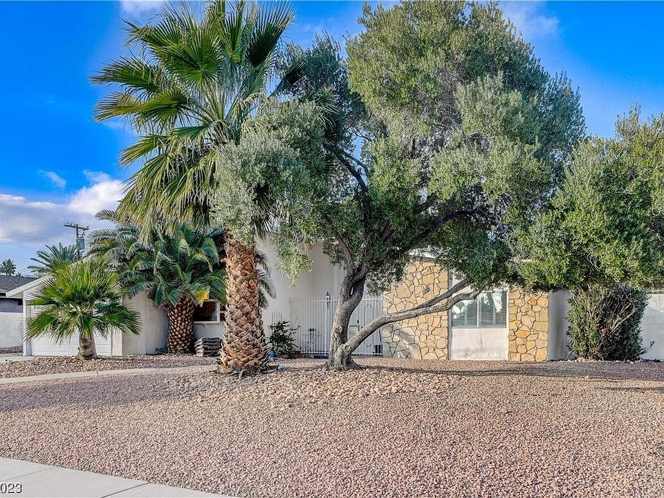 1734 Silver Mesa Way, Las Vegas, NV 89169 | Zillow