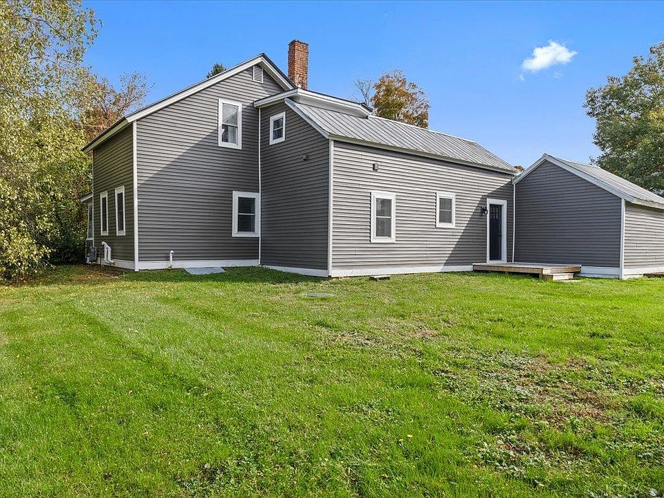 4 Fairfax Street, Saint Albans, VT 05478 | Zillow