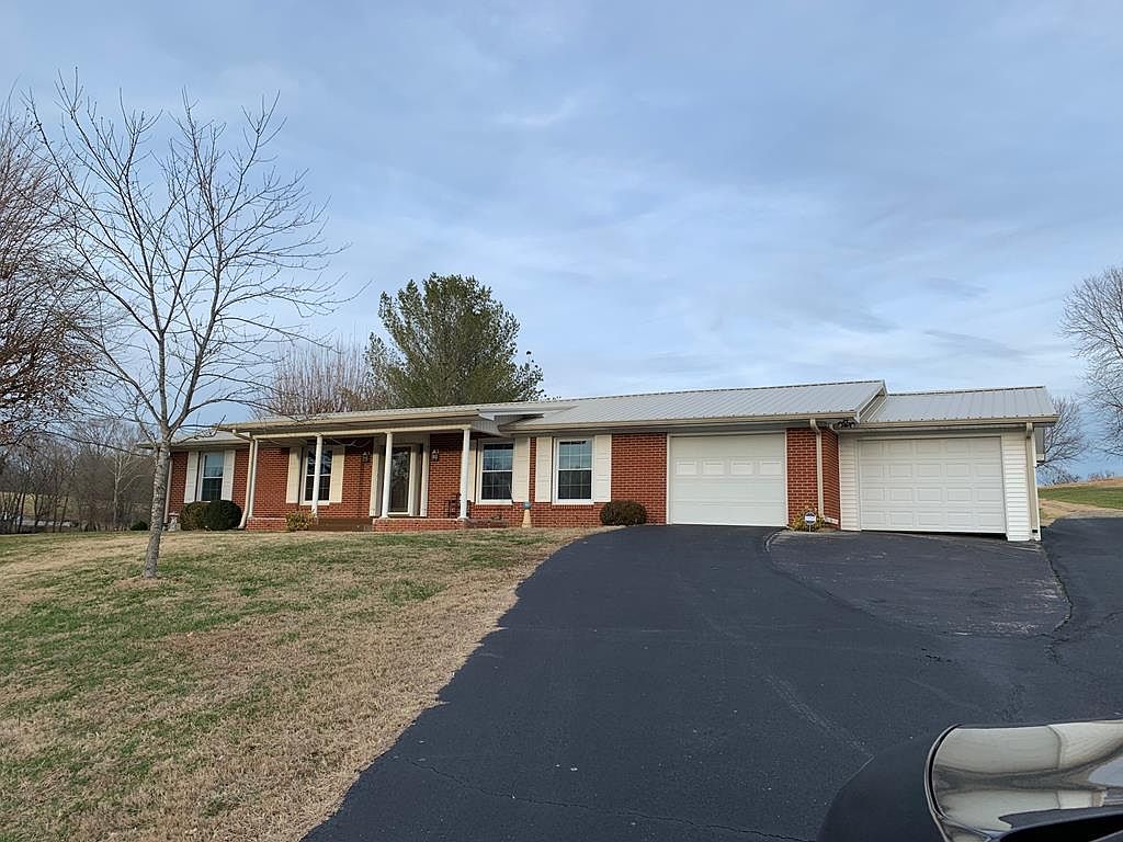 484 Flippin Lamb Rd, Tompkinsville, KY 42167 | Zillow