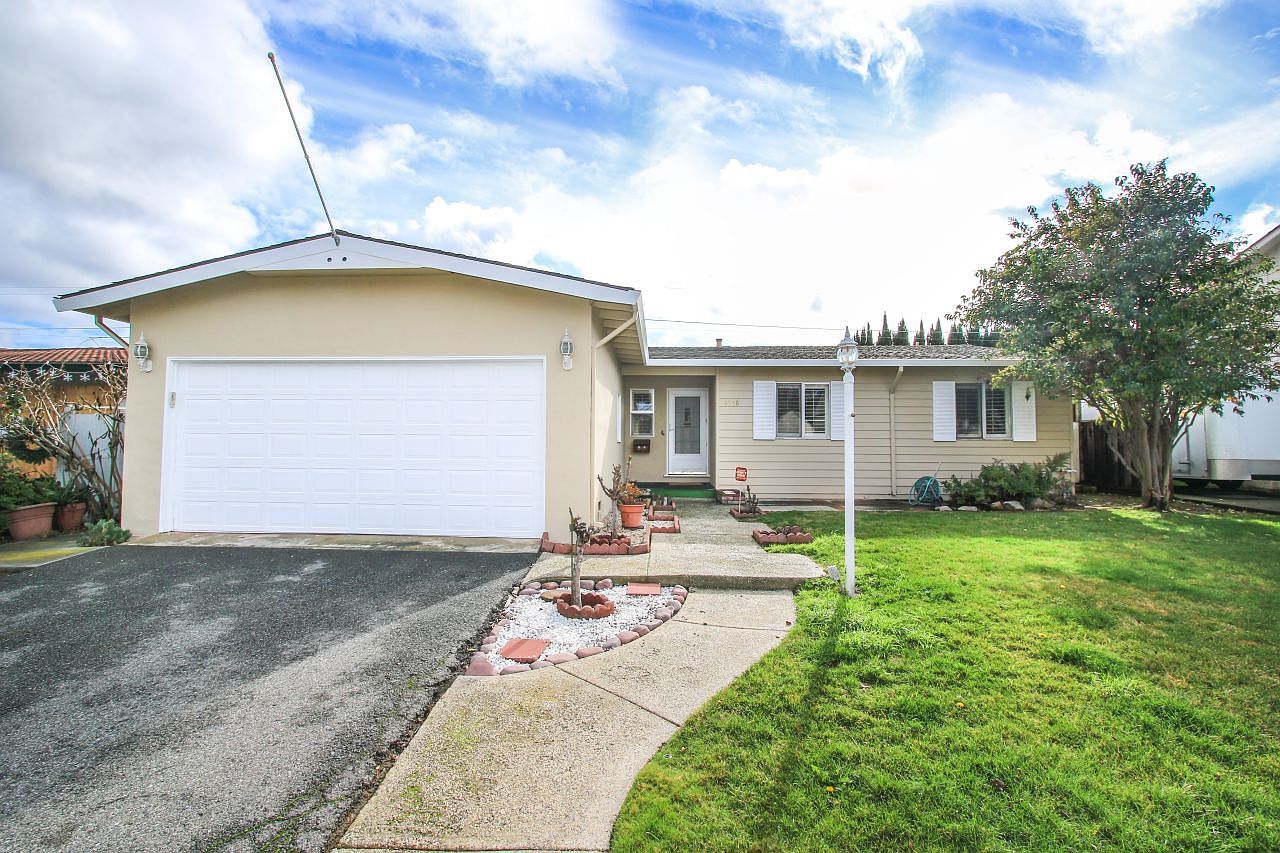 3888 Bucknall Rd, Campbell, CA 95008 | Zillow
