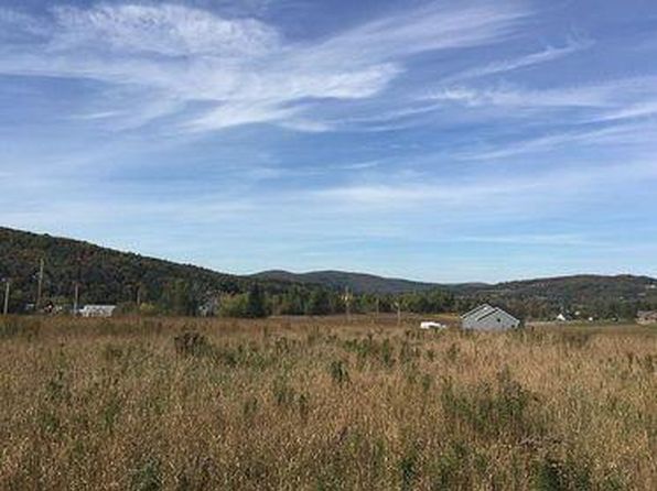 Fort Kent Real Estate - Fort Kent ME Homes For Sale | Zillow