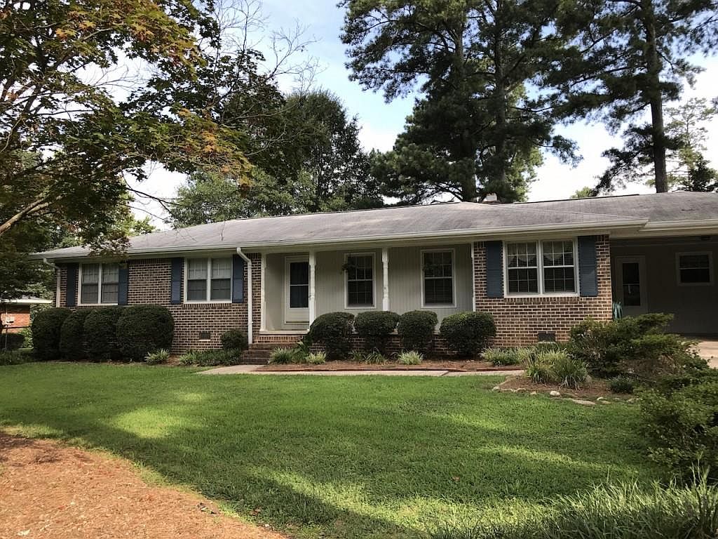 3022 Saint Charles Ave, Gainesville, GA 30504 | Zillow