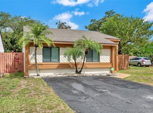 9644 SW 148th Ct, Miami, FL 33196 | Zillow