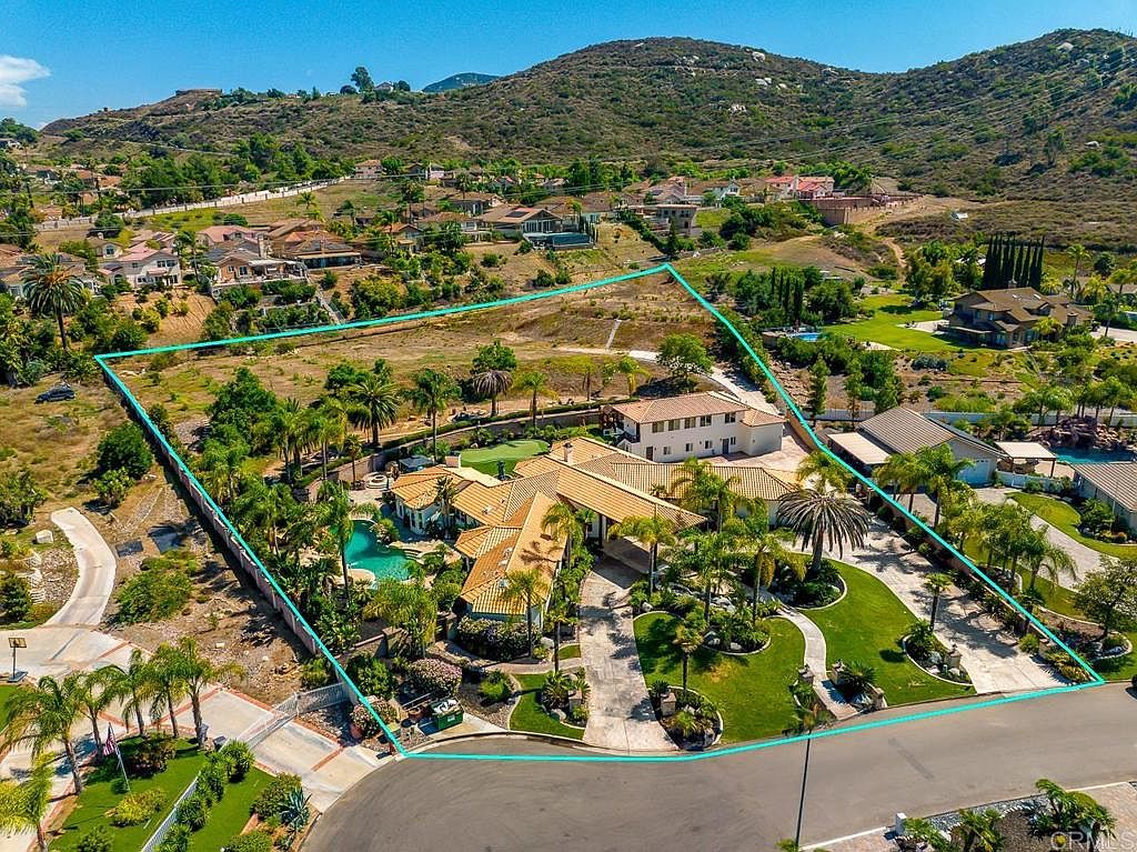 3525 Caroway Ct, El Cajon, CA 92019 | MLS #PTP2304286 | Zillow