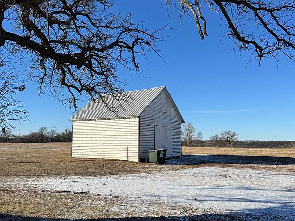 2550 Inkpaduta Ave, Webster City, IA 50595 | MLS #6324254 | Zillow