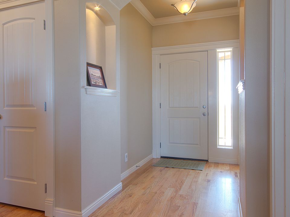 6040 SW Ashley Ct, Mountain Home, ID 83647 | Zillow