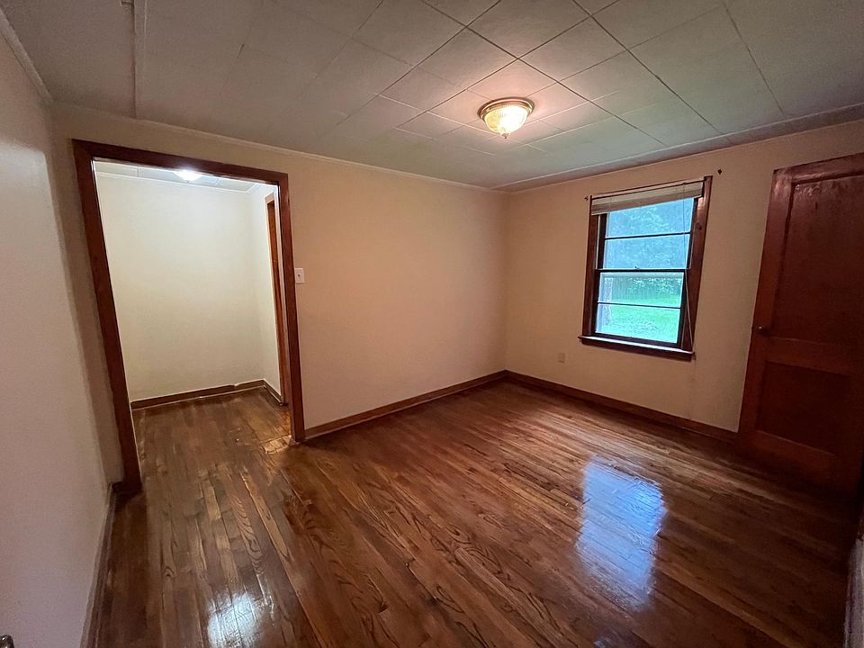 5320 Colonial Cir S, Mobile, AL 36618 | Zillow