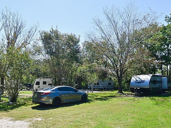 Rv Park Rivers At Bailey Avenue Rd, Manvel, TX 77578 | MLS #41948688 ...