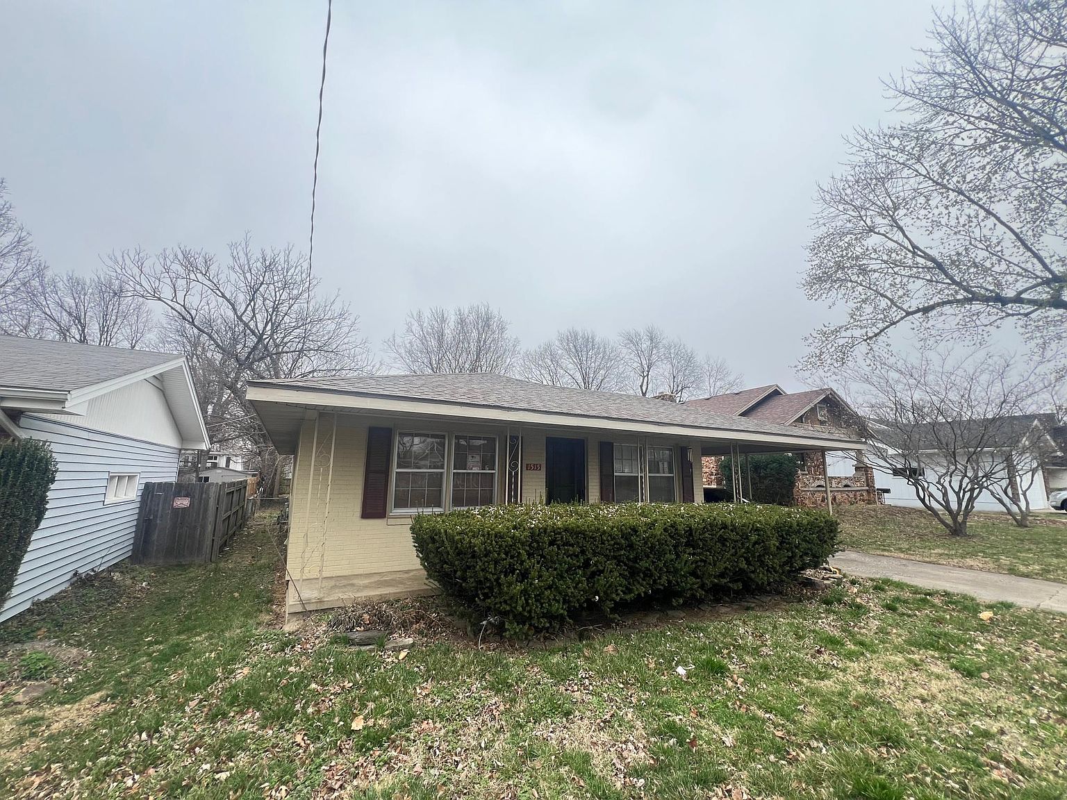 1515 E University St, Springfield, MO 65804 | Zillow