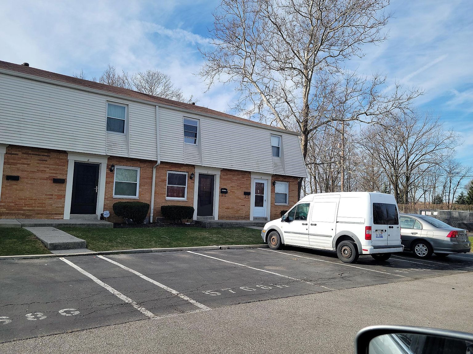 5768 Pine Tree St W APT J, Columbus, OH 43229 | Zillow