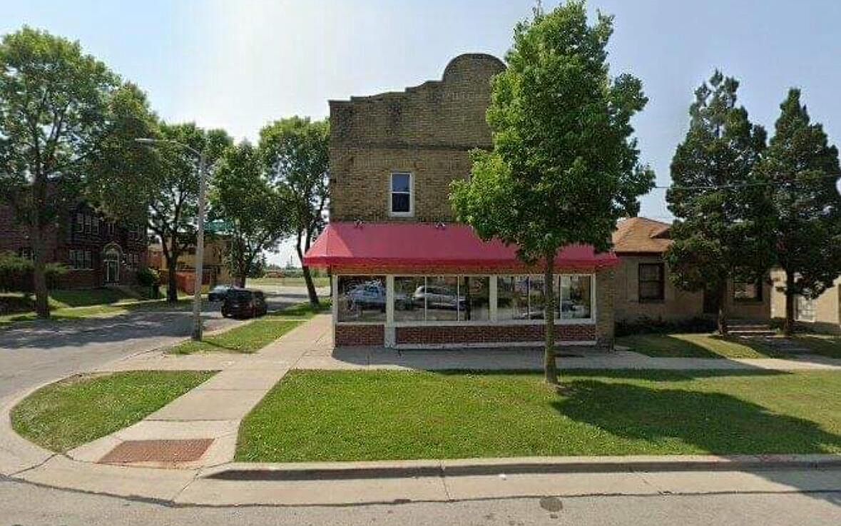 3101 West Glendale AVENUE, Milwaukee, WI 53209 | MLS #1889728 | Zillow
