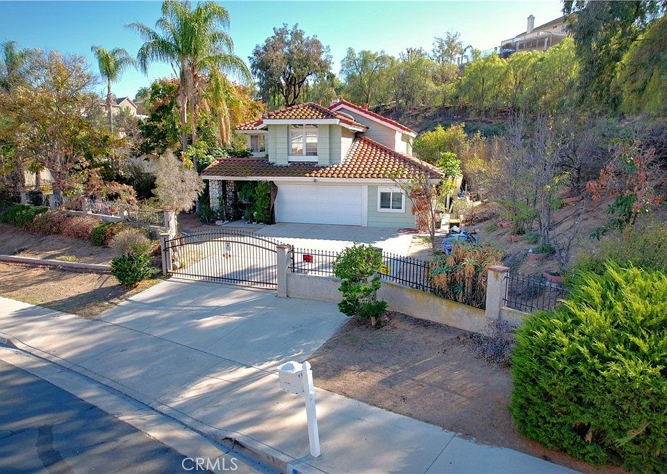 11530 Victoria Ave, Riverside, CA 92503 | Zillow