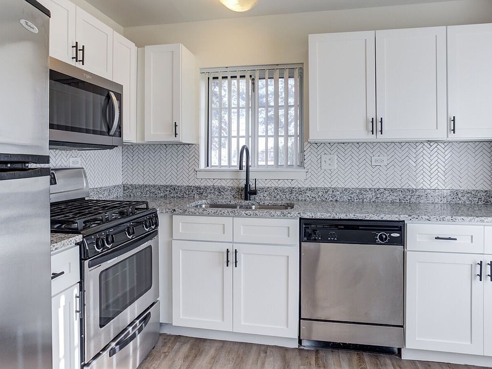 Brook Run - 2734 N Buffalo Grove Rd Arlington Heights IL | Zillow