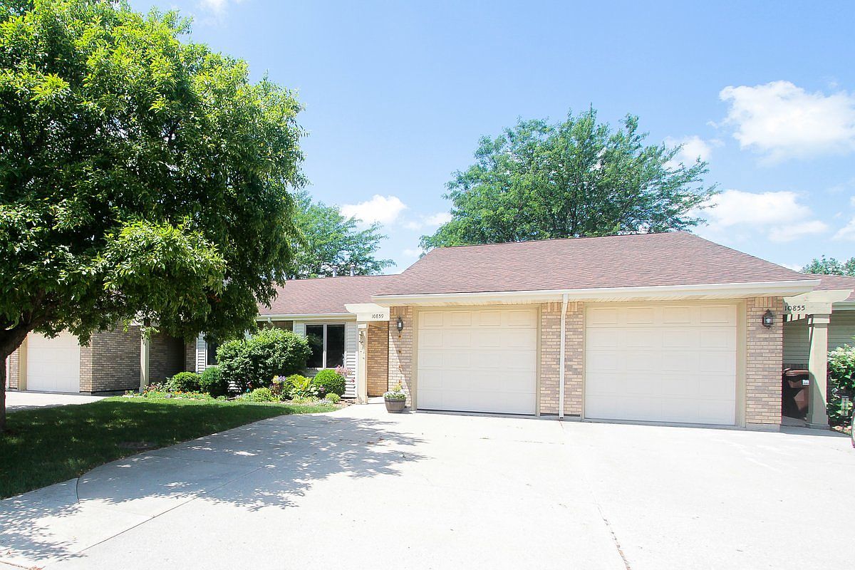 10859 Timer Dr W #2, Huntley, IL 60142 | Zillow