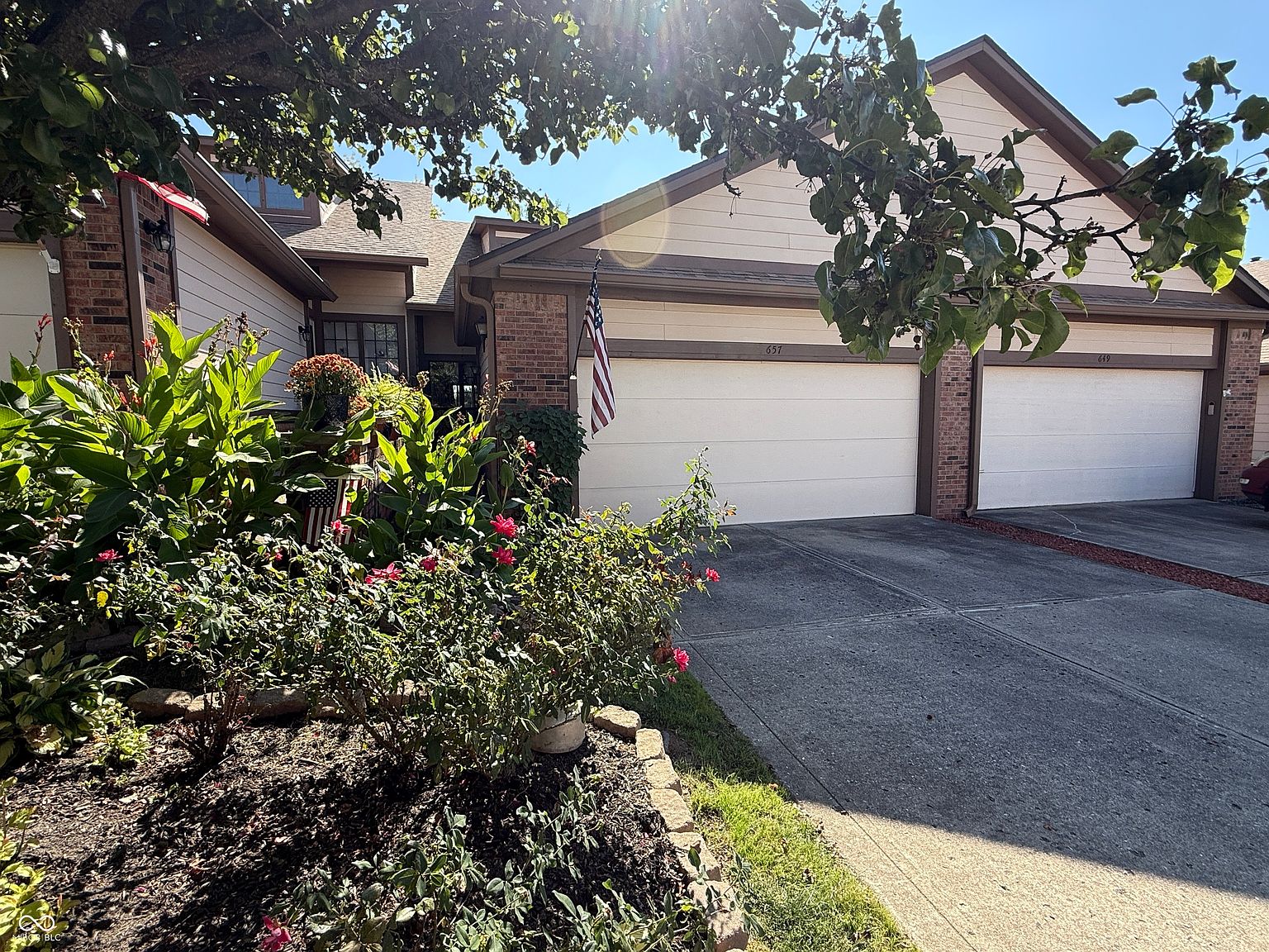 657 Cielo Vista Dr, Greenwood, IN 46143 | Zillow