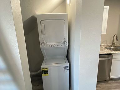 12223-12227 Woodside Ave #12227-B, Lakeside, CA 92040 | Zillow