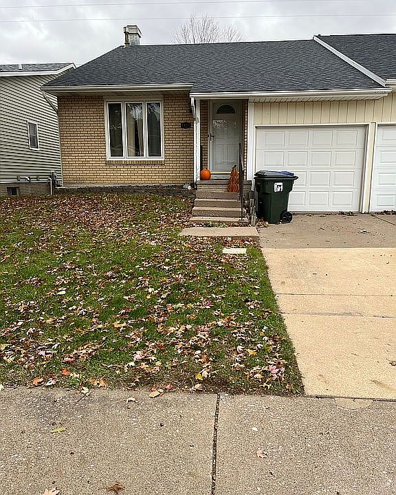 1822 W 66th St, Davenport, IA 52806 | Zillow