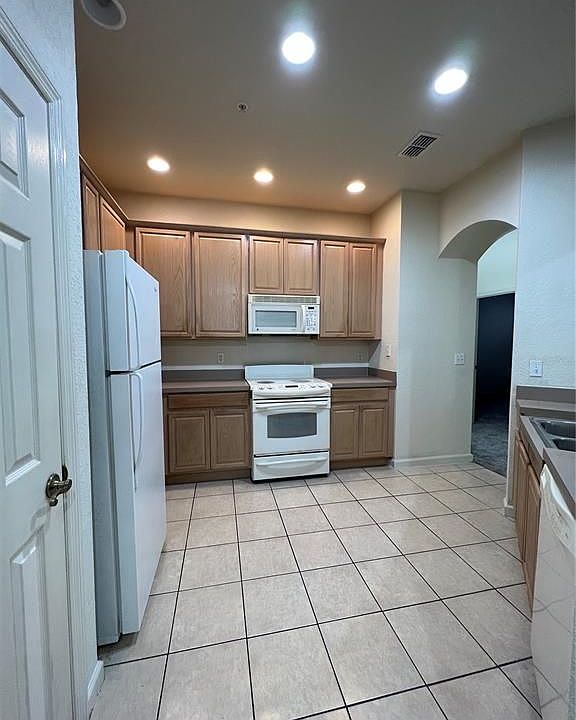 Flora Ridge - 3321 Whitestone Cir Kissimmee FL | Zillow