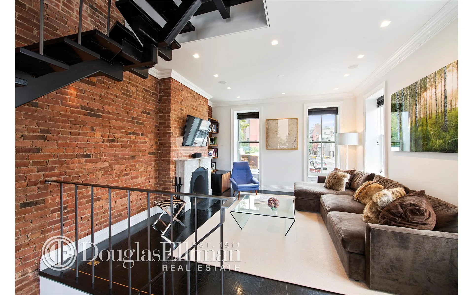 69 Gold Street in Vinegar Hill, Brooklyn | StreetEasy