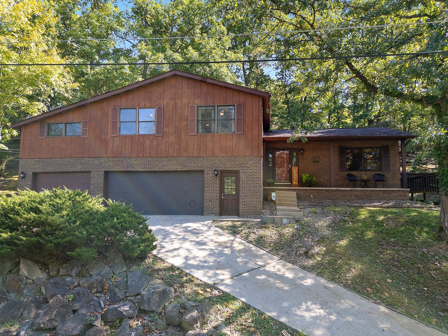 16 Sauk Ct, Huntington, WV 25705 | Zillow