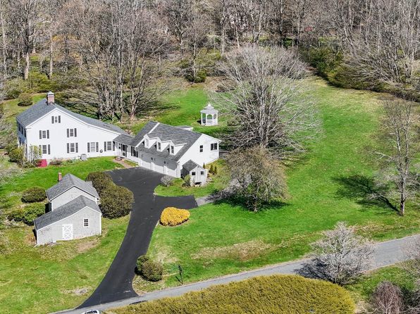 Easton CT Real Estate - Easton CT Homes For Sale | Zillow