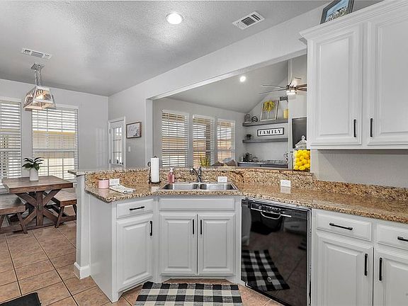 135 Highland Hills Blvd, Decatur, TX 76234 | MLS #20174664 | Zillow